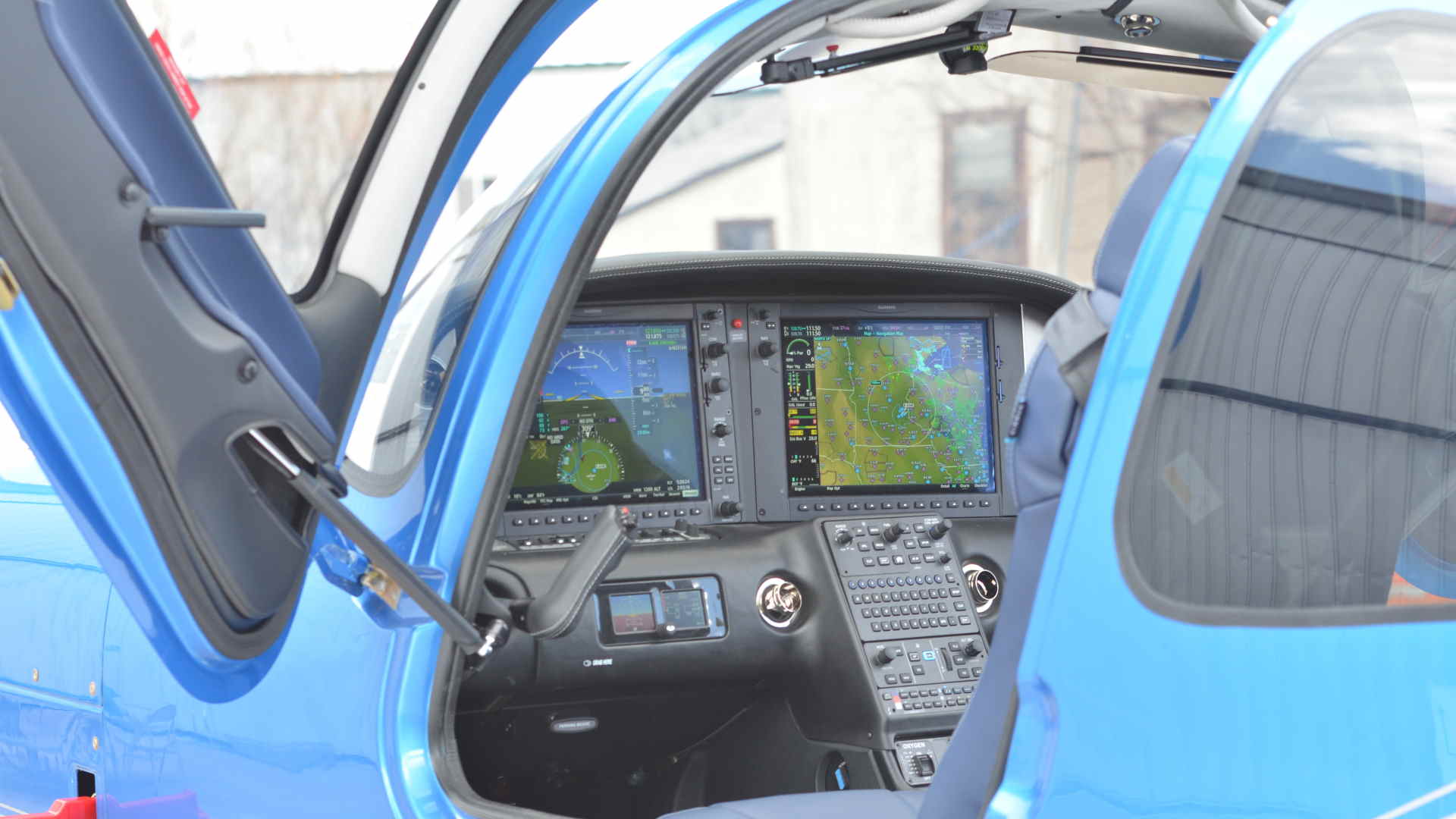 Cirrus Aircraft CX Case Study | Avanade